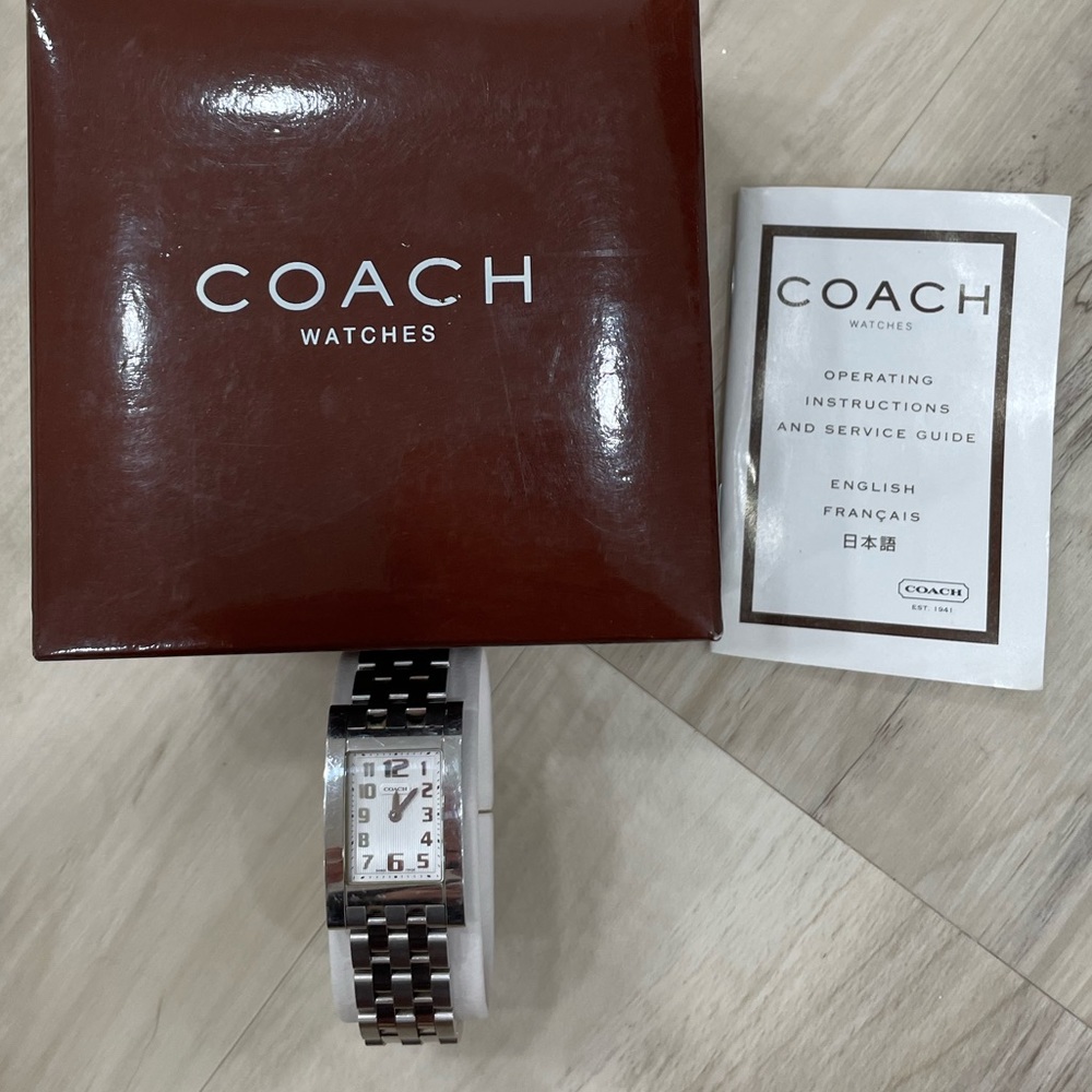 Womens Coach Rectangle Face Silver Watch Needs Battery - Gem